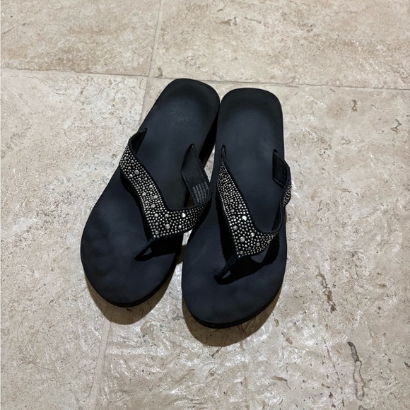 Yellow Box | Shoes | Y2k Sandals Black Foam Wedge Flipflops | Poshmark